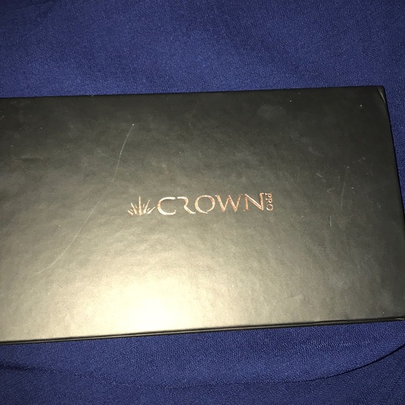 Crown pro | Makeup | Crown Pro Eyeshadow Pallet | Poshmark